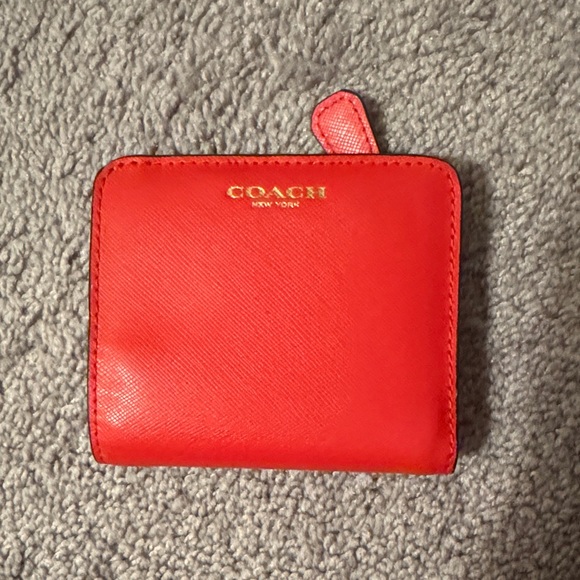 Coach | Bags | Coach Scarlet Leather Compact Wallet | Poshmark